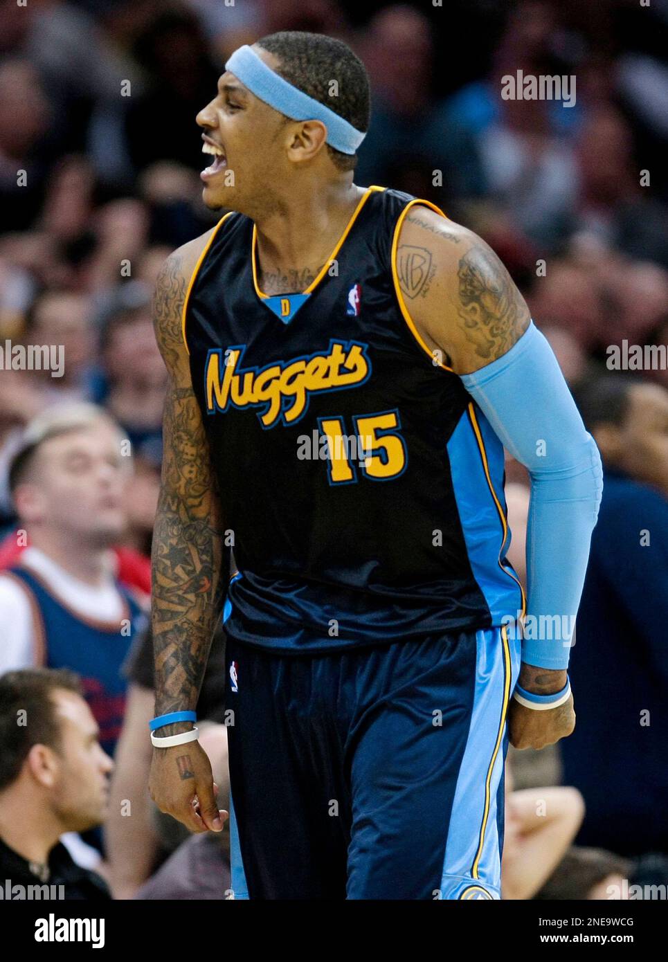 Denver Nuggets forward Carmelo Anthony reacts after shooting the game ...