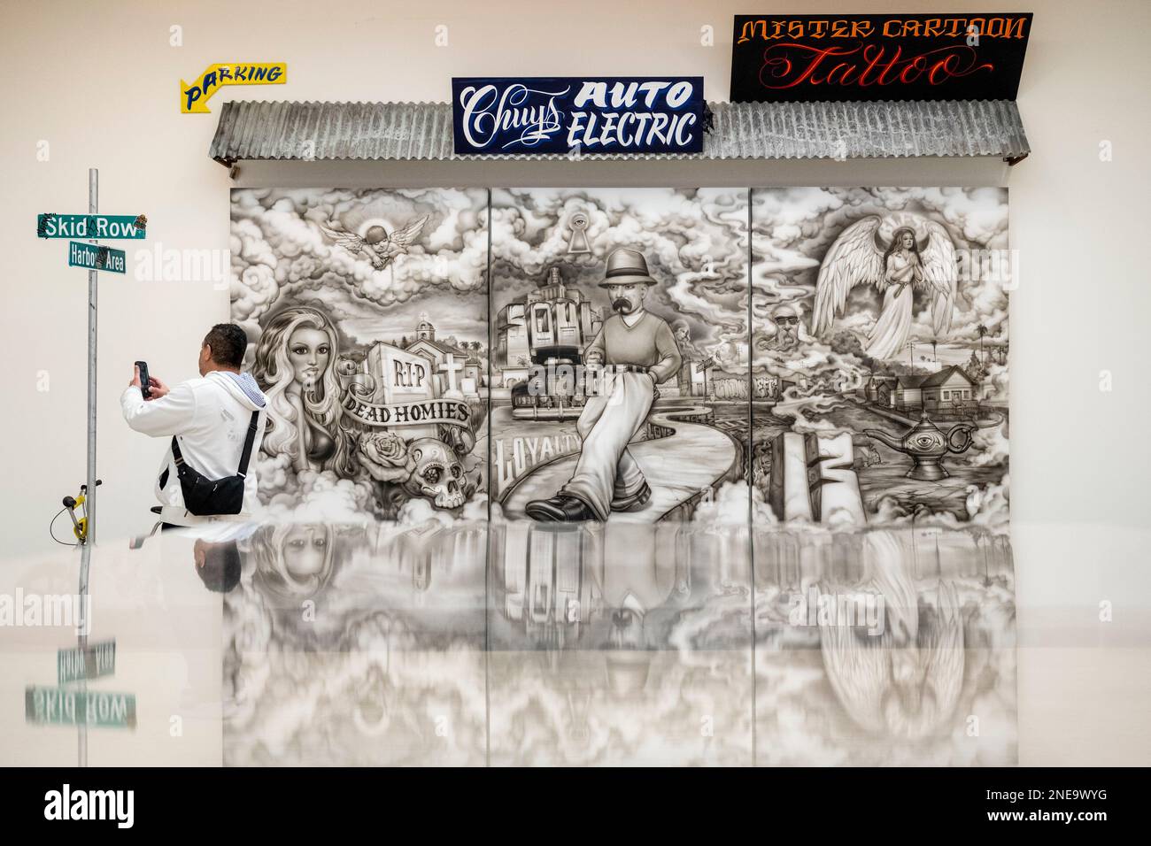 Mister Cartoon Blond Perfect