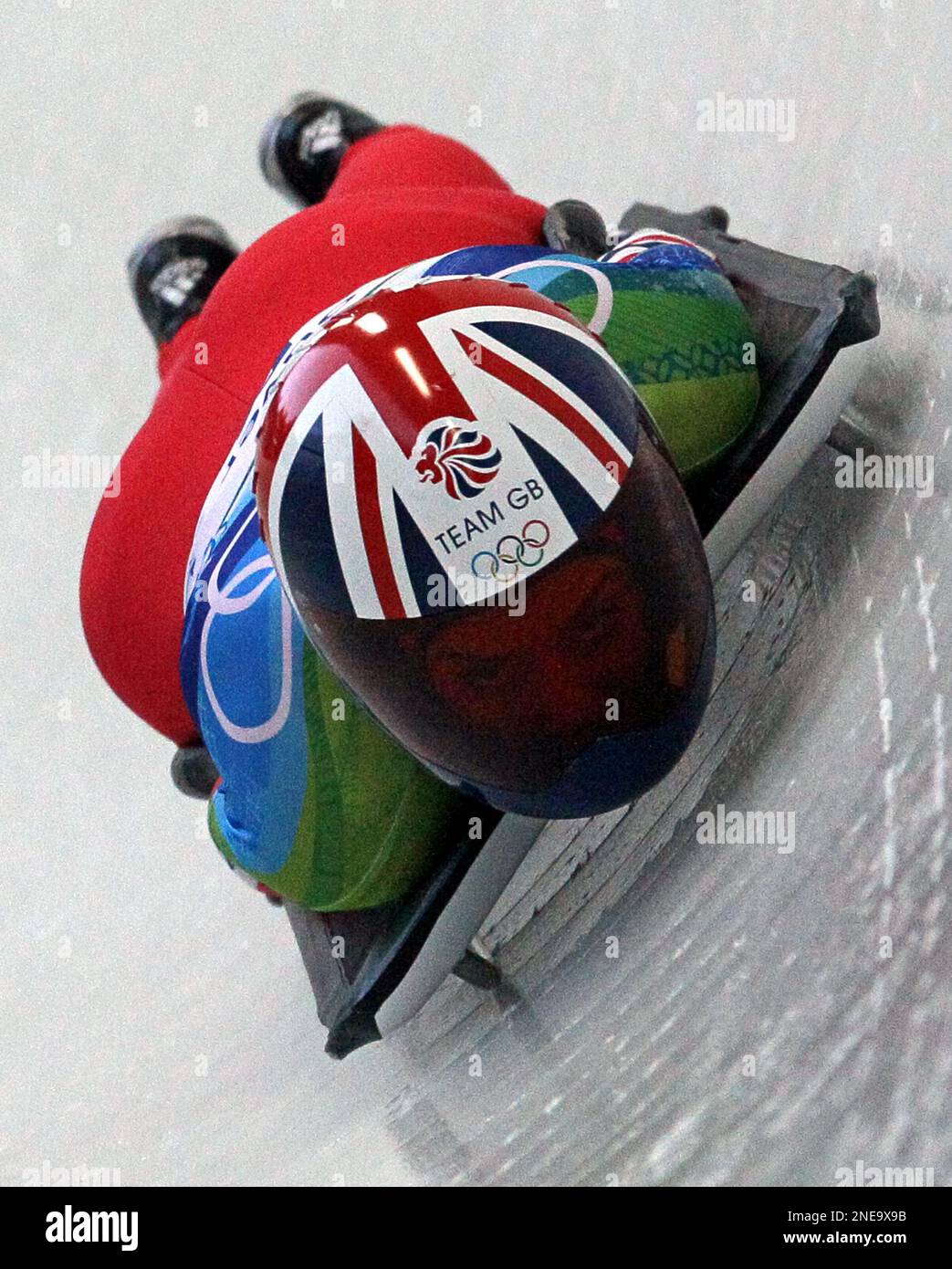 Amy Williams of Great Britain competes during the women's skeleton ...