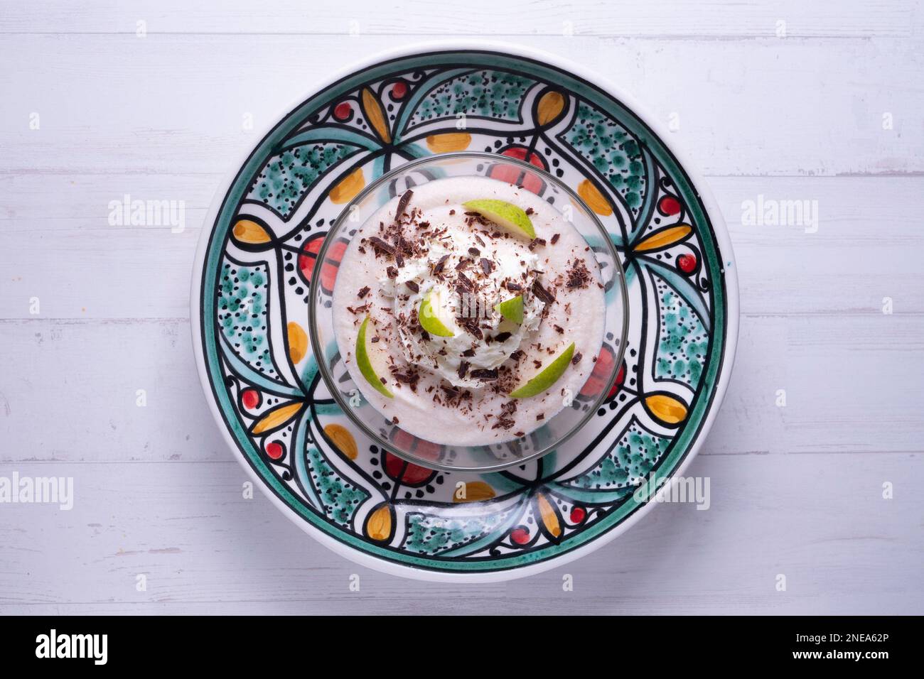 Apple mousse is a dessert of French origin, whose base is egg white ...