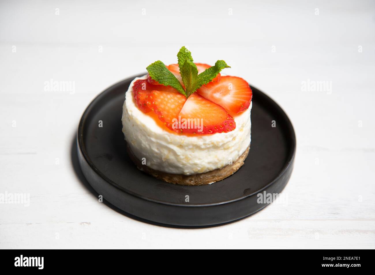 Cake mousse is a dessert of French origin, whose base is egg white ...