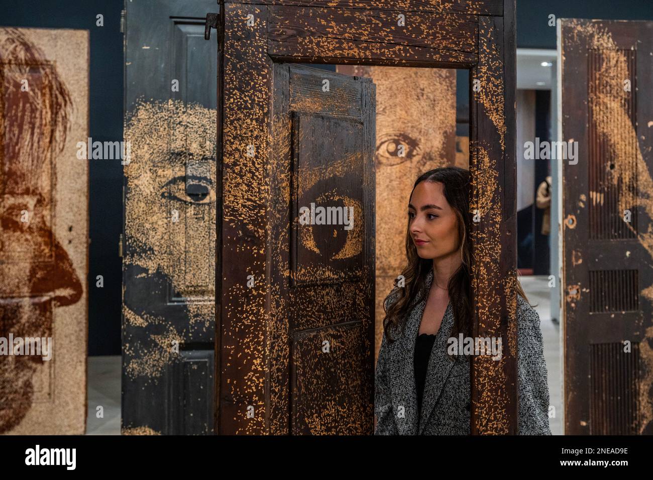 London, UK. 16th Feb, 2023. Doors by VHILS - BEYOND THE STREETS LONDON ...