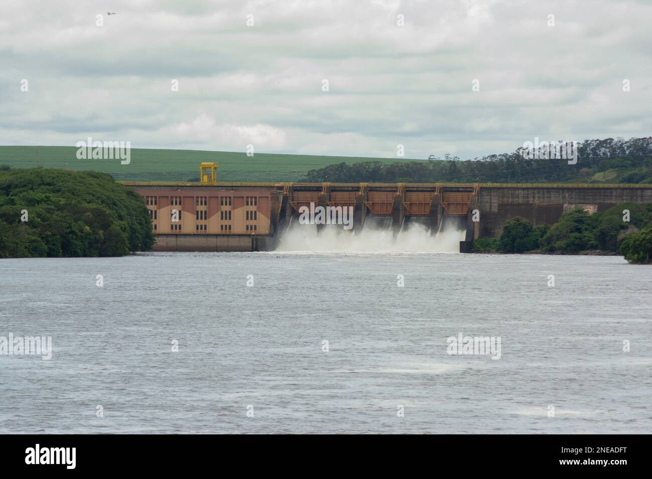 Gaps gates hi-res stock photography and images - Alamy