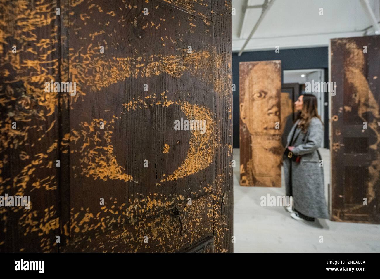 London, UK. 16th Feb, 2023. Doors by VHILS - BEYOND THE STREETS LONDON ...