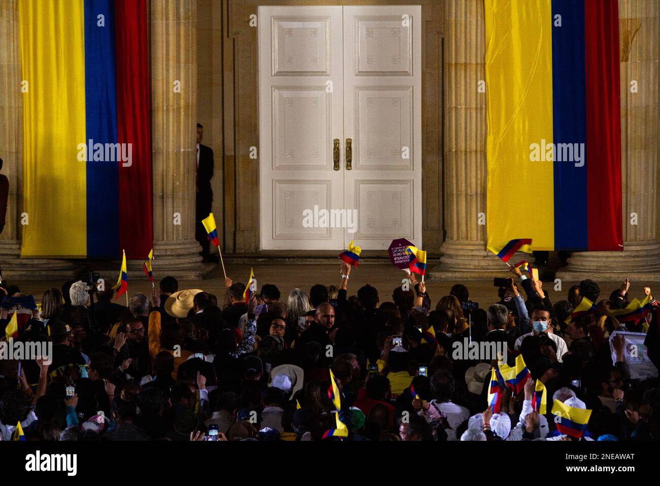 Bandera colombia francia hi-res stock photography and images - Alamy
