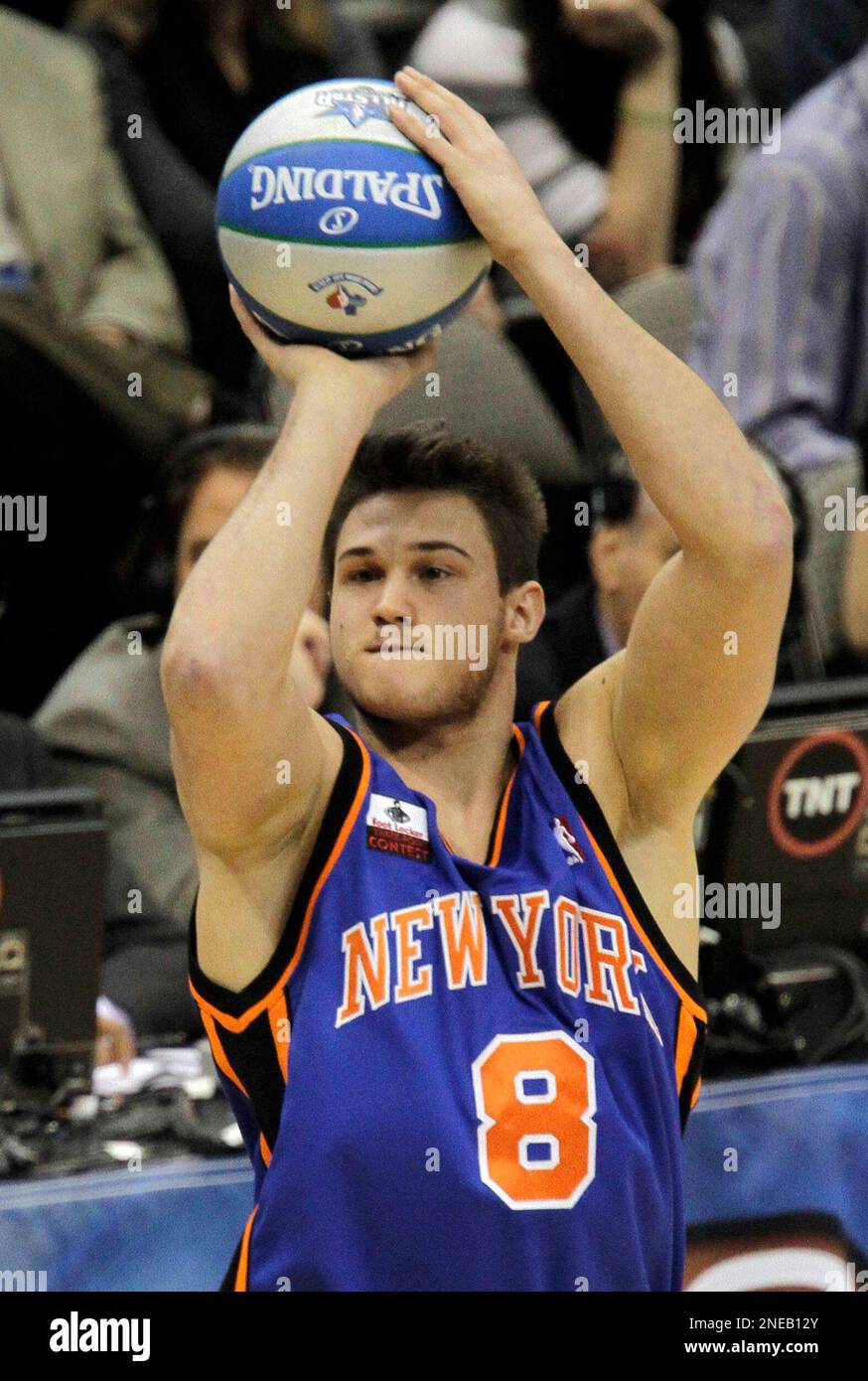 New York Knicks' Danilo Gallinari, from Italy, shoots during the 3 ...