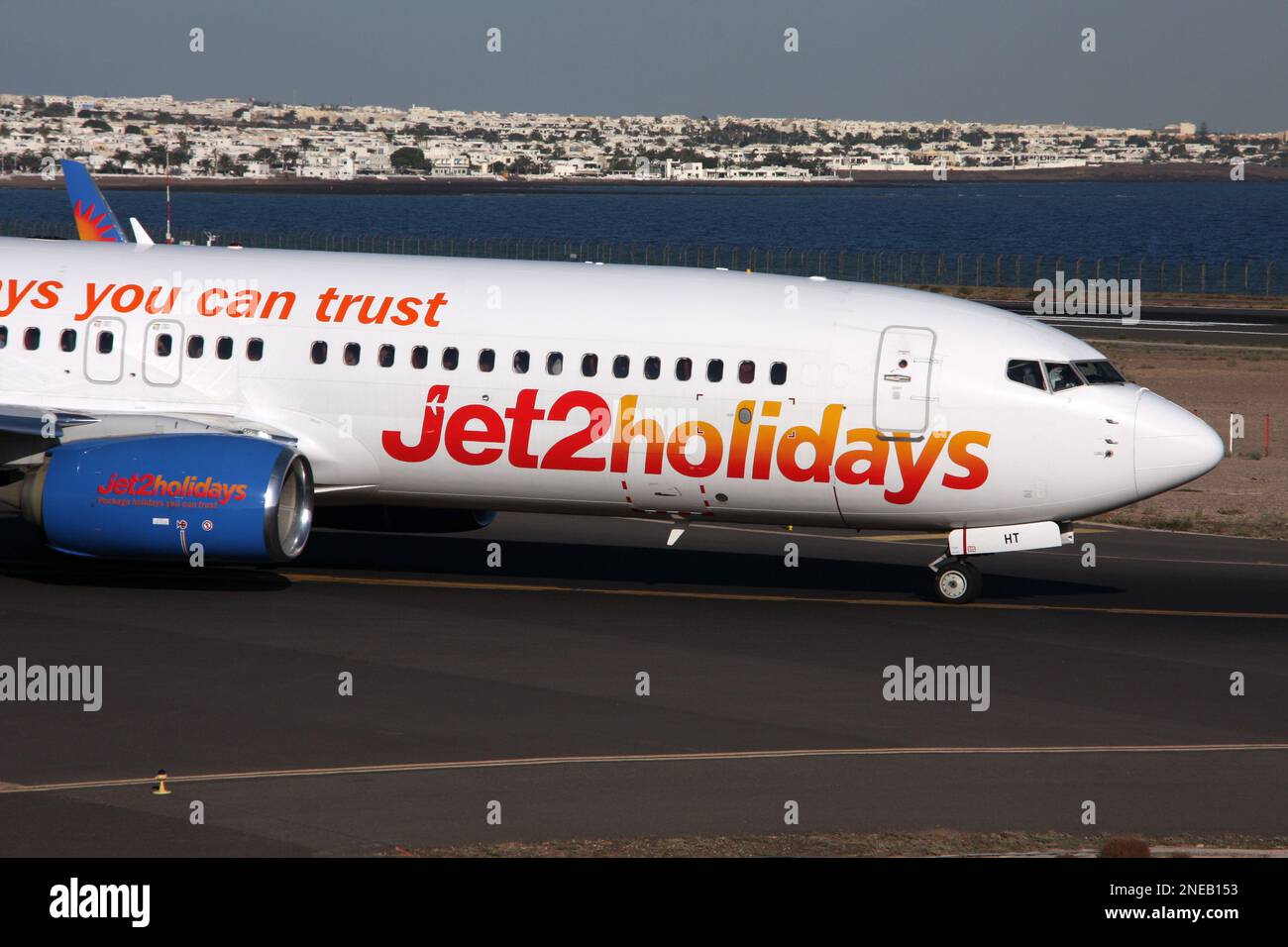 A Jet2Holidays Boeing 737-800 waits to depart Lanzarote Arrecife ...