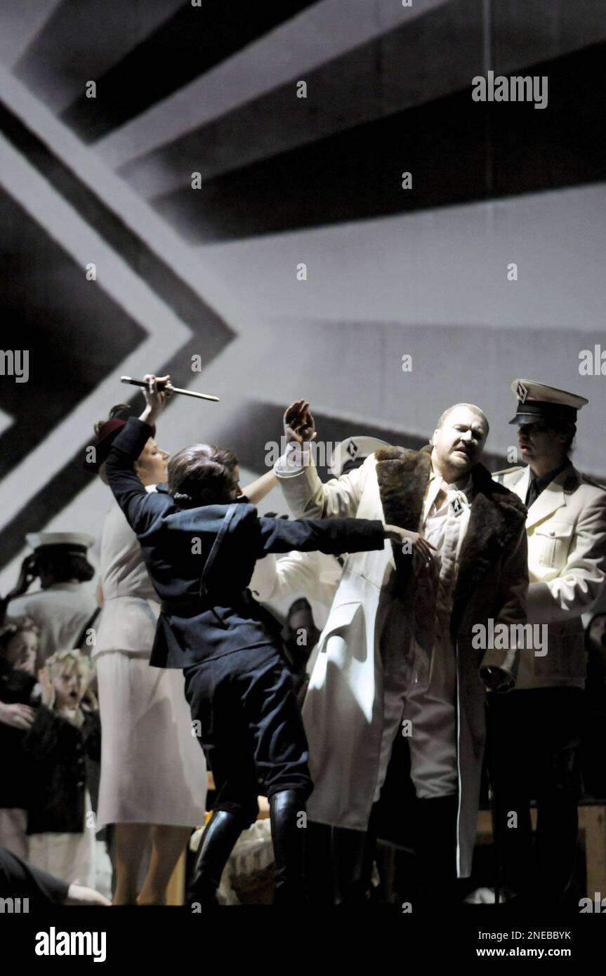 FILE - This Jan. 13 2010 file picture shows German tenor Torsten Kerl ...