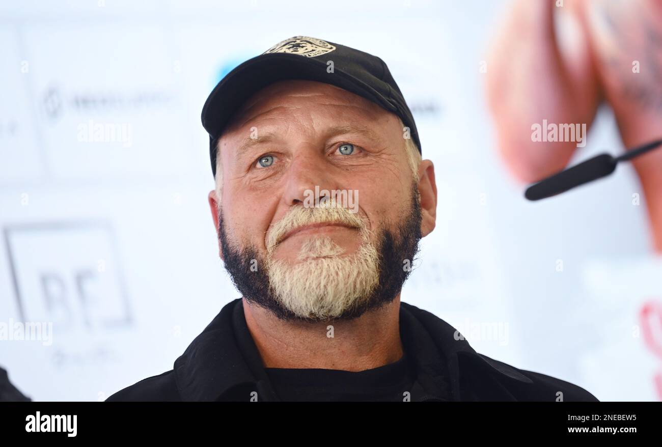 Fellbach, Germany. 16th Feb, 2023. Francois Botha from South Africa ...