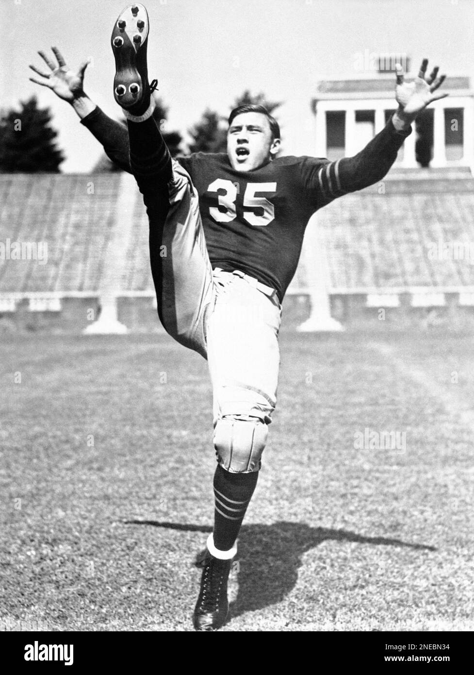 Bill Dudley, Virginia University back is shown in 1941. (AP Photo Stock ...