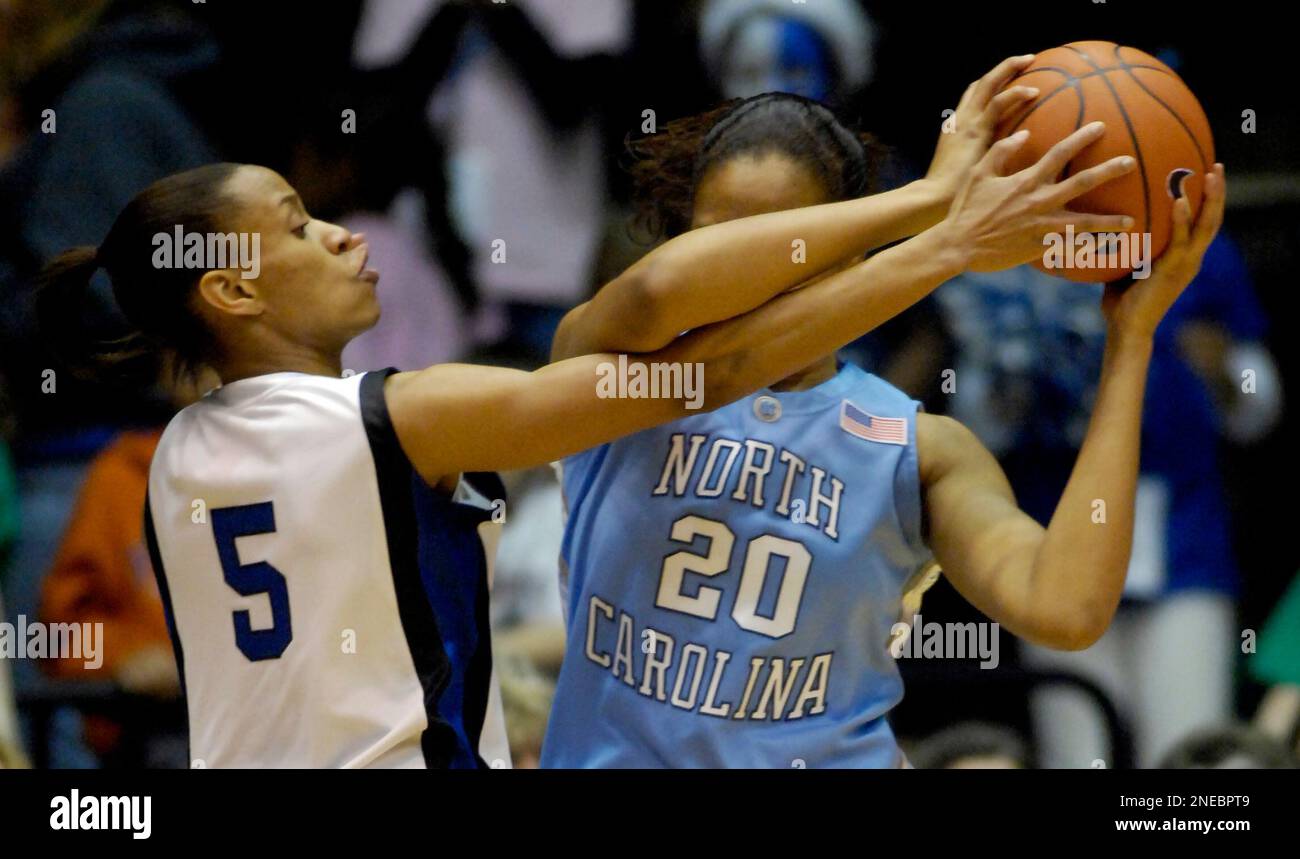 North Carolina's Chay Shegog (20) is defended by Duke's Jasmine Thomas ...