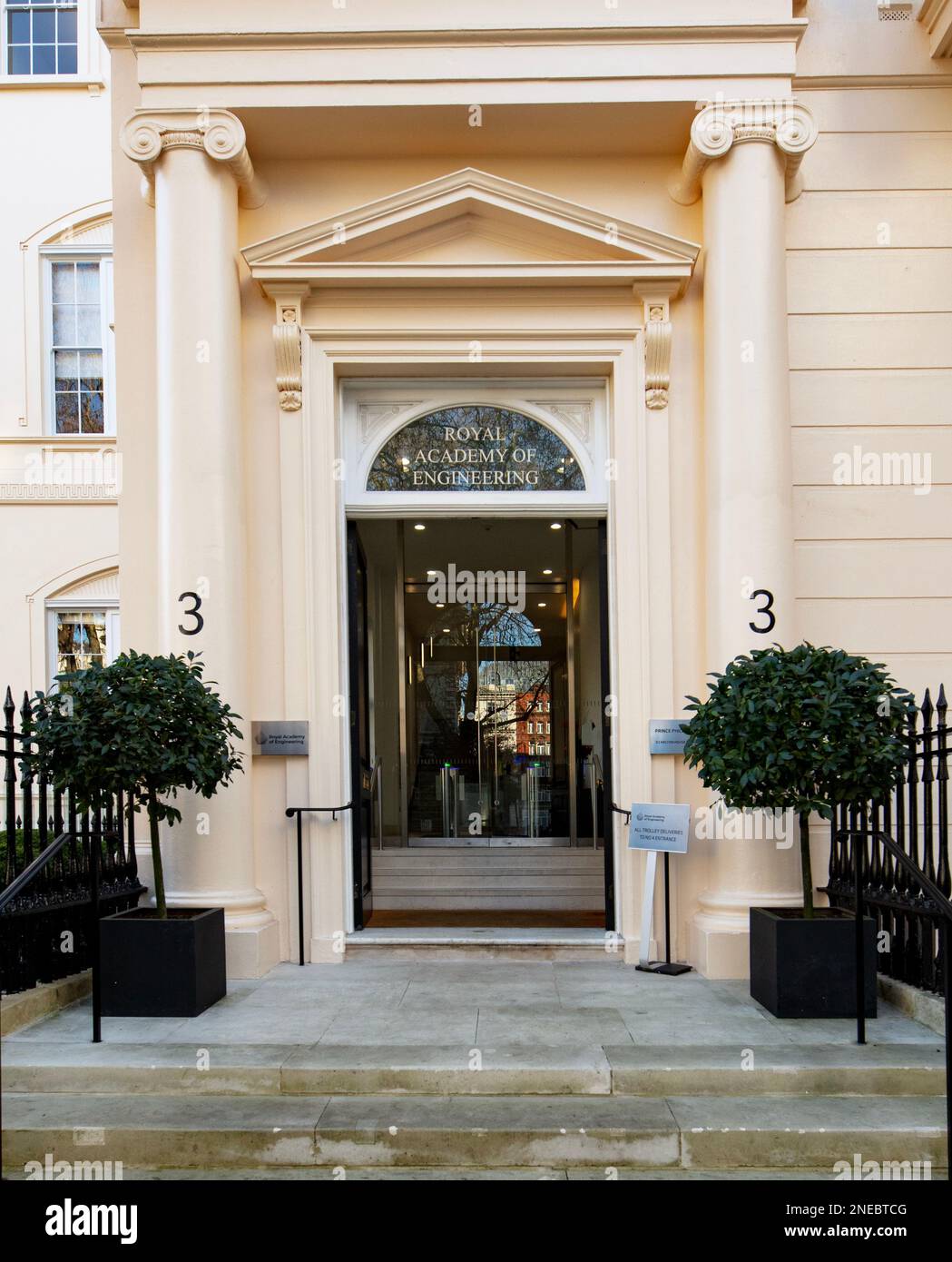 The entrance doorway to Prince Philip House, Royal Academy of ...