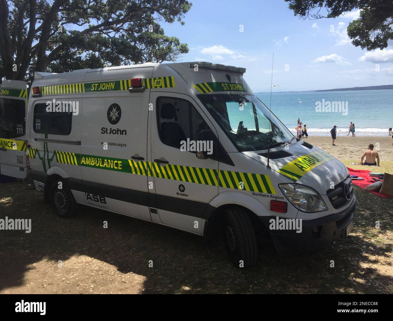 New zealand ambulance hi-res stock photography and images - Alamy