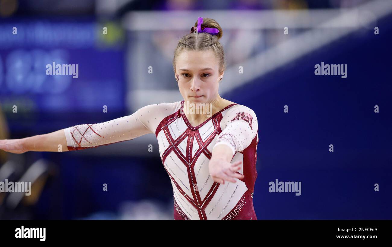 Minnesota's Gianna Gerdes competes in the vault during an NCAA ...