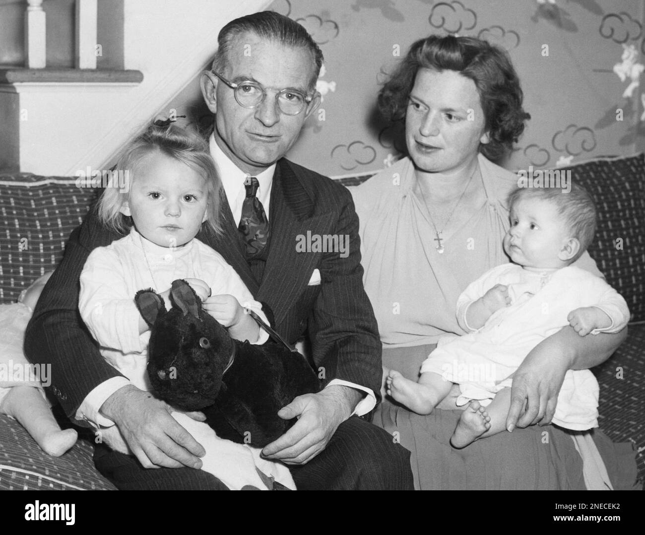 Robert Elliott burns, author of ?I am a fugitive from a Chain Gang ...