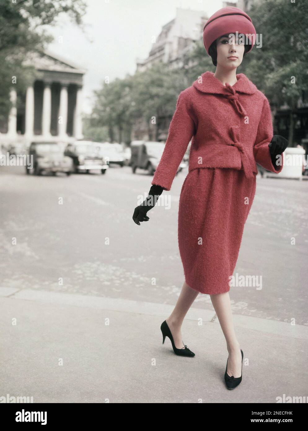 Ludovic from Lanvin Castillo is a red woolen tailor made suit closed by ...