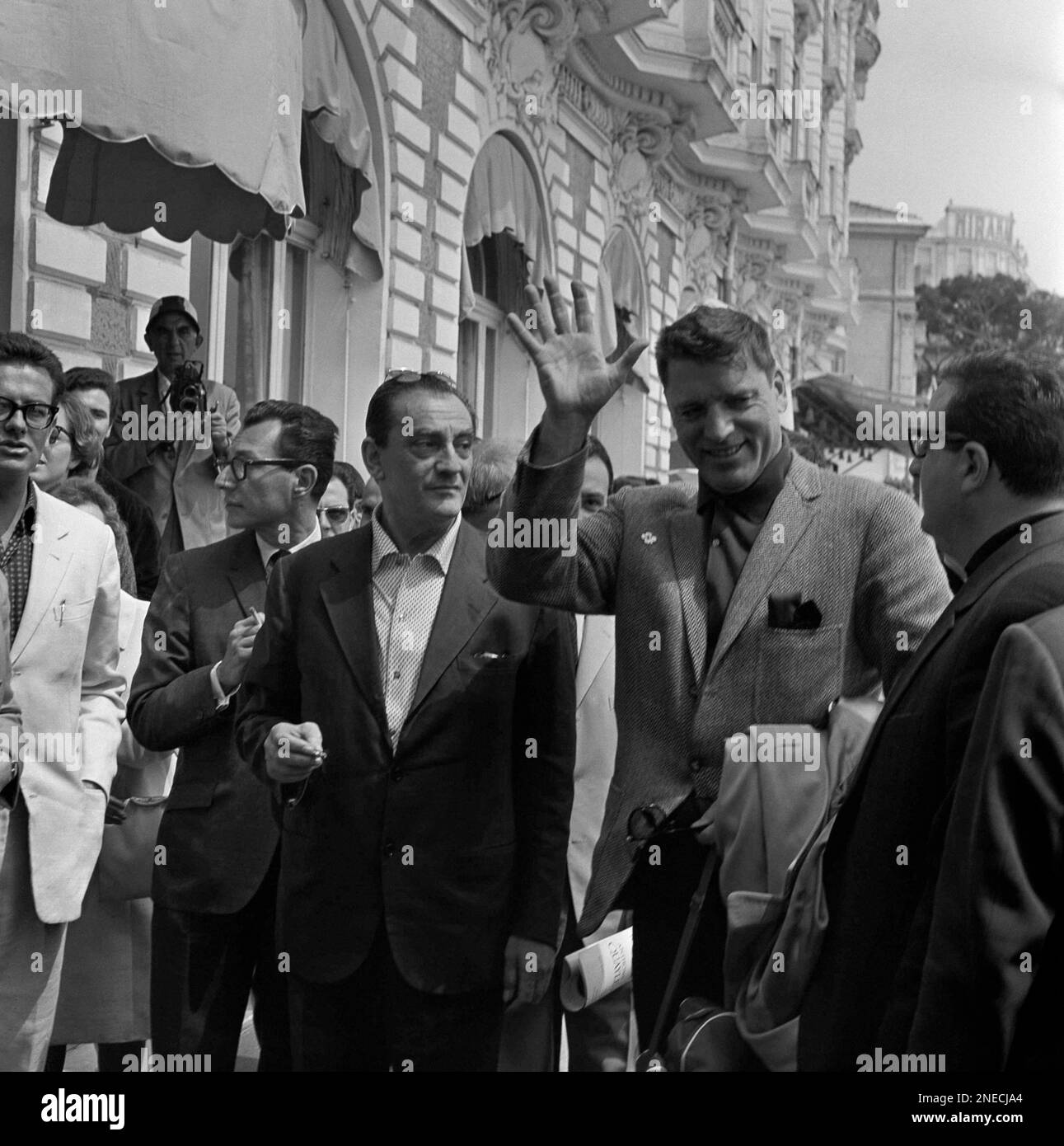 Italian director Luchino Visconti and Burt Lancaster arrive in Cannes ...