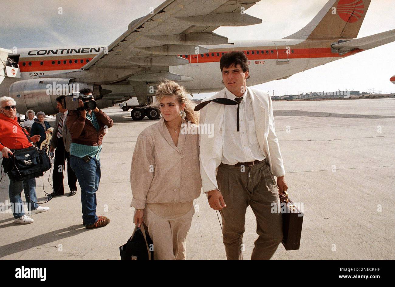 Oakland A's slugger Jose Canseco and fiancee Esther Haddad of Miami ...