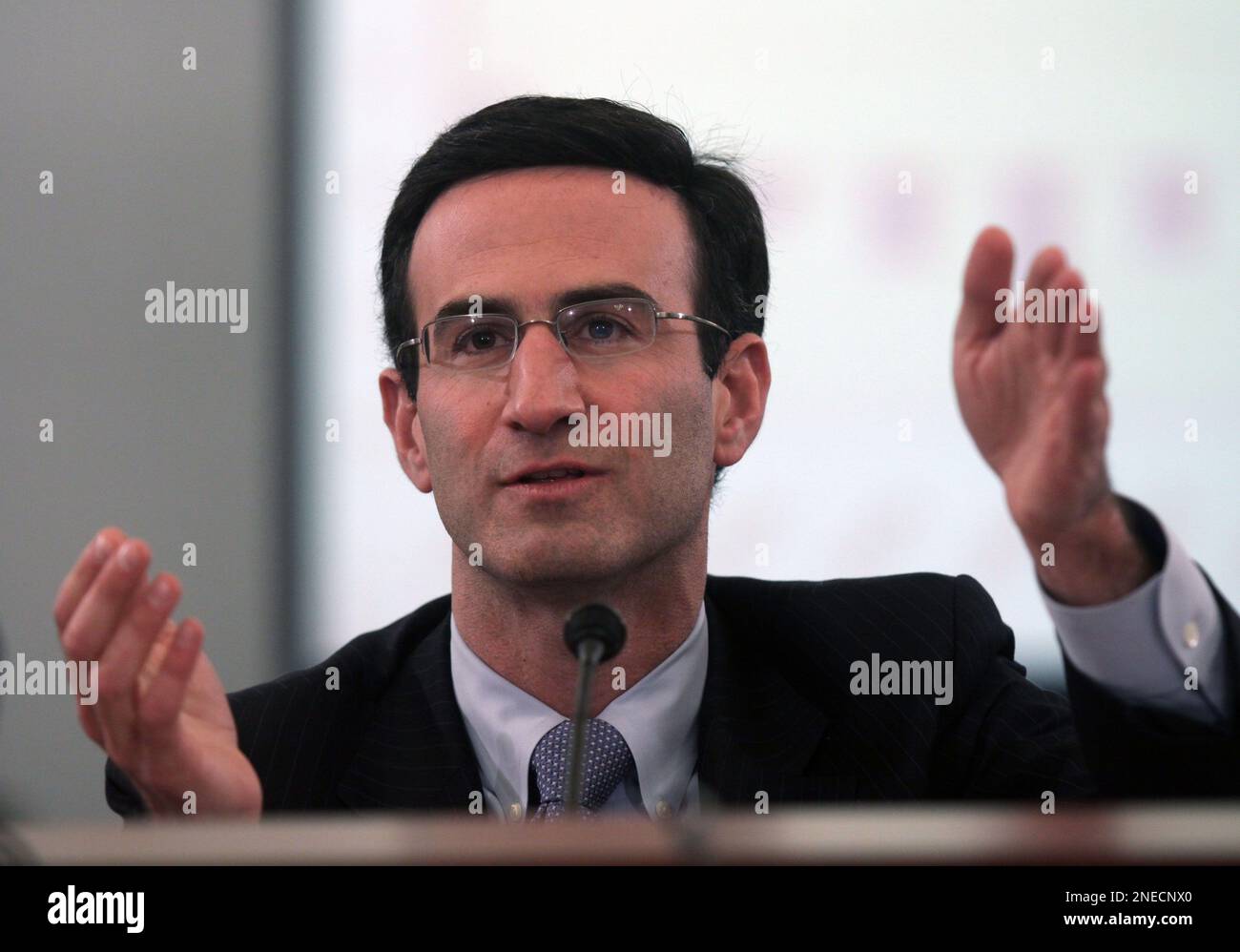 Director peter orszag hi-res stock photography and images - Alamy