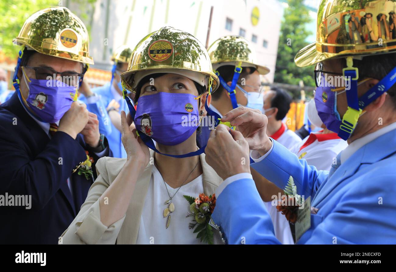 Winnie ho hi-res stock photography and images - Alamy