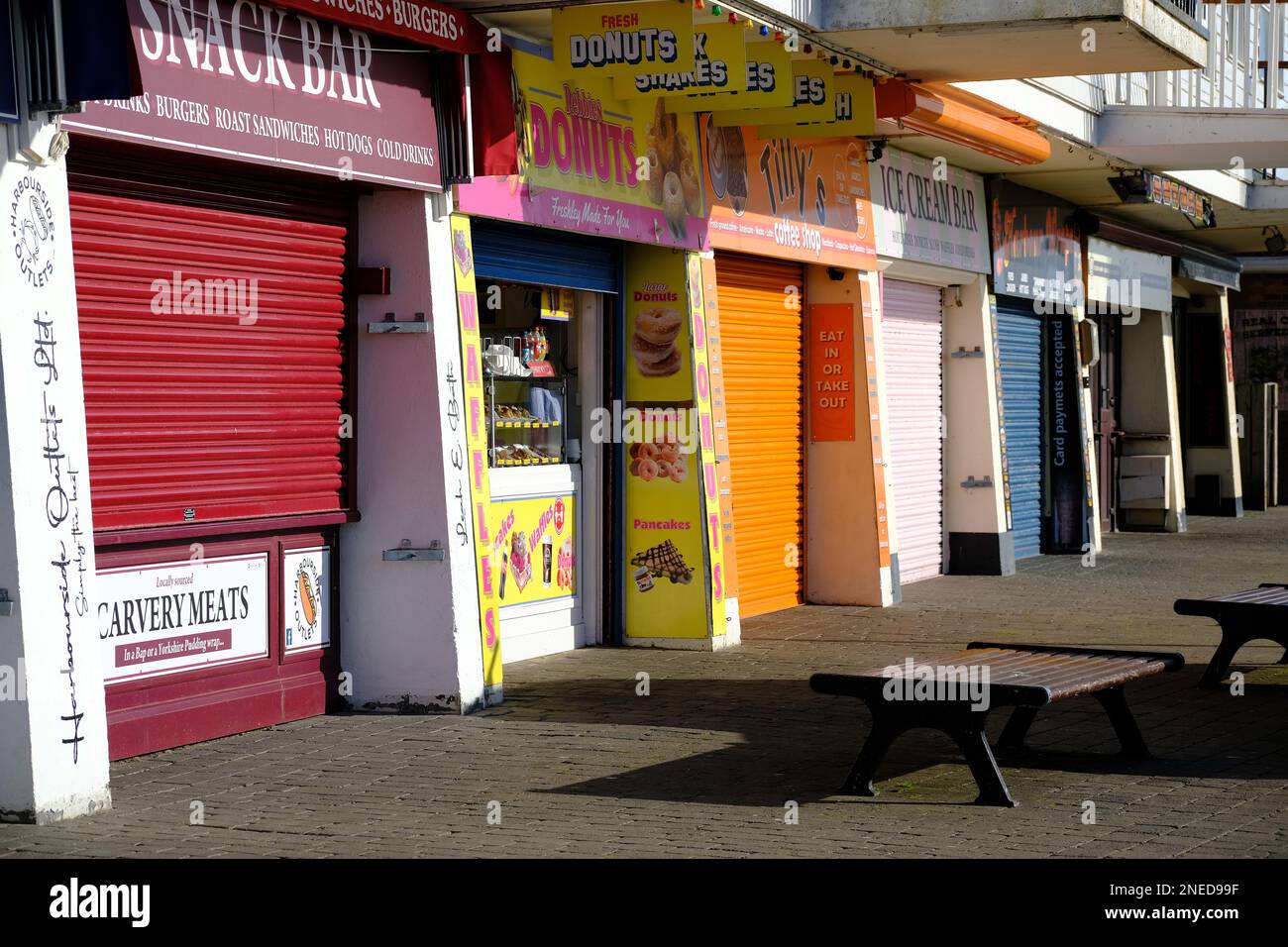 Seaside fast food outlets closed for winter Stock Photo - Alamy