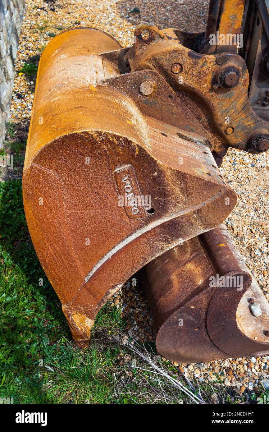 Close up mechanical shovel digging hi-res stock photography and images ...