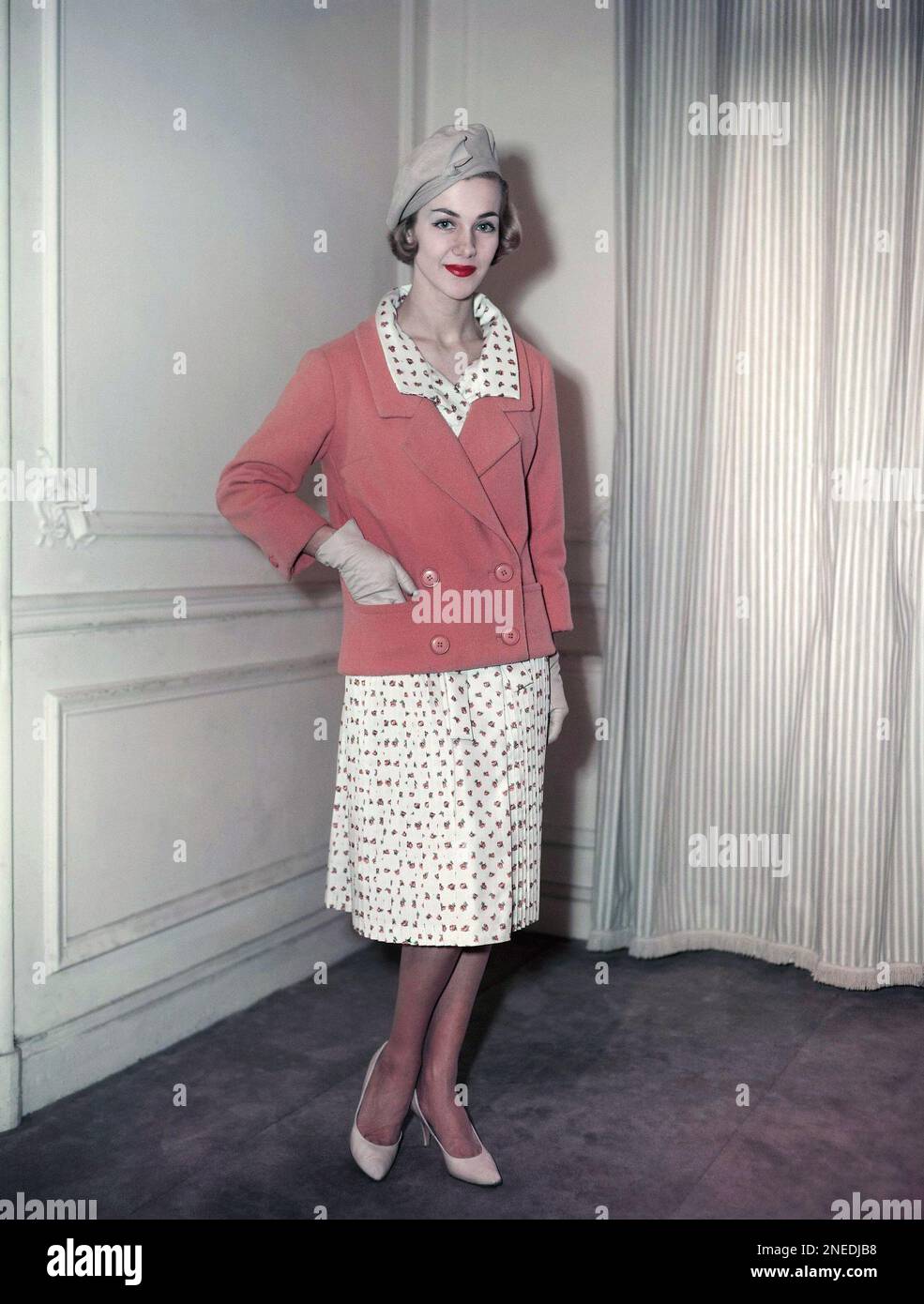 Paris designer Guy Laroche presents his spring-summer 1958 collection ...