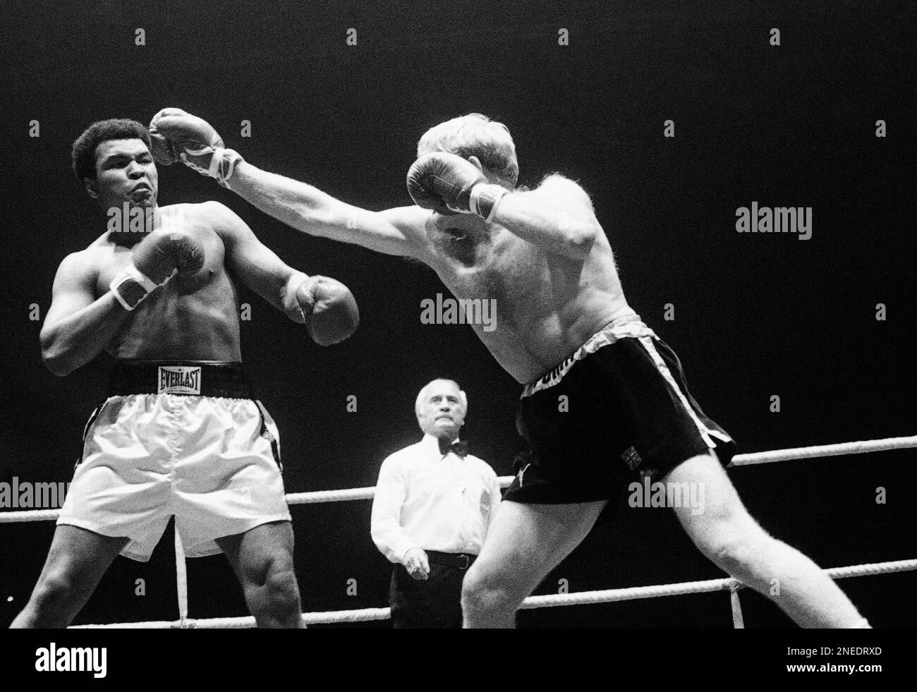 Strength competition challenge aggression boxing glove action boxer ...