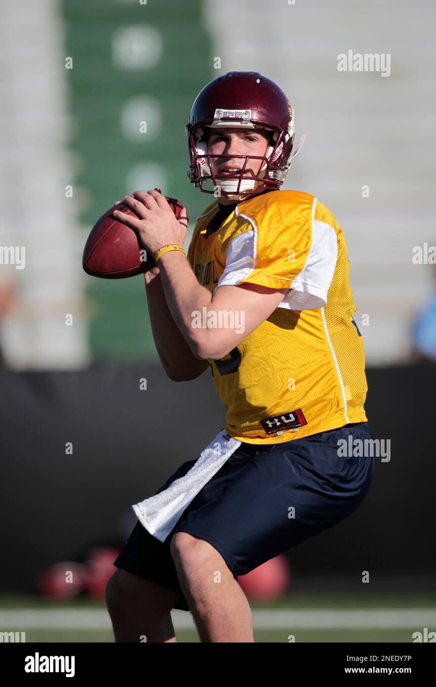 Quarterback Dan Lefevour of Central Michigan works out during their ...