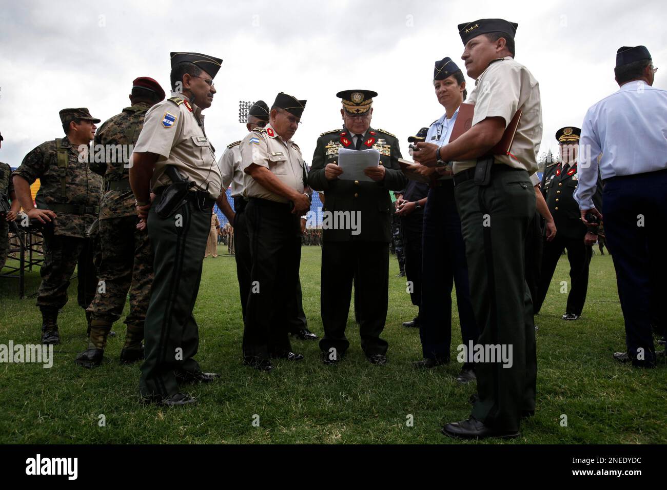 Honduras' Army Chief and Military Chief of Staff, General Romeo Vasquez ...