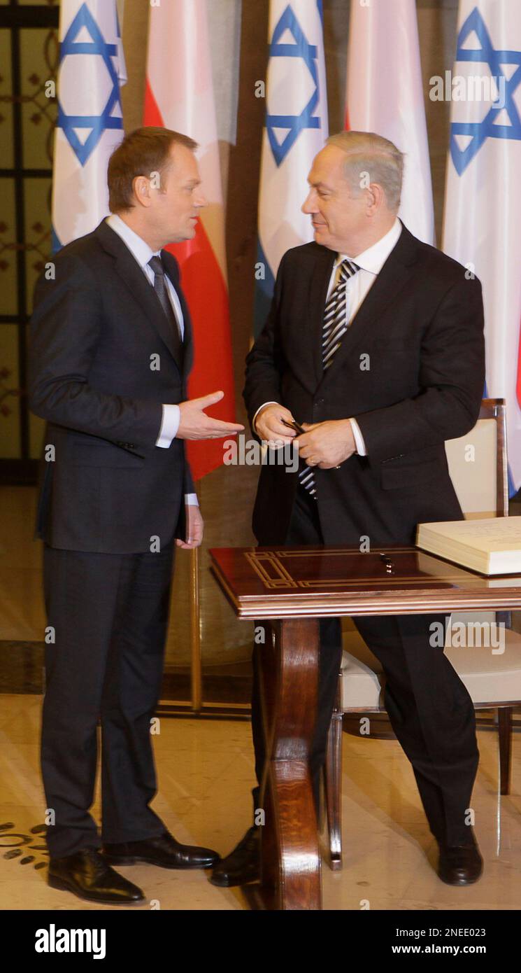 Israel's Prime Minister Benjamin Netanyahu,right, meets with Poland's ...