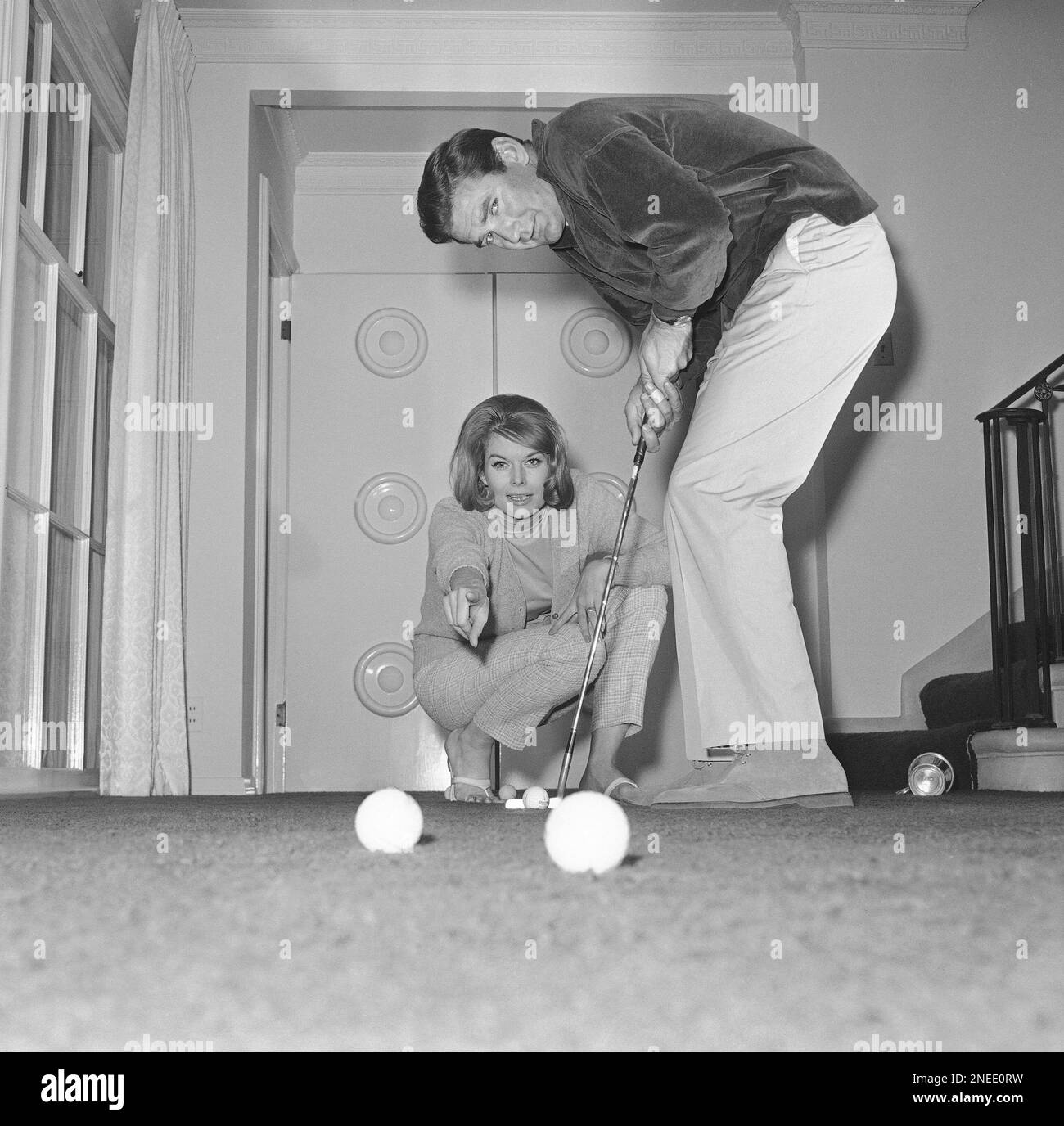 Actor Rod Taylor and his wife Mary Hilem, New York fashion model, get ...