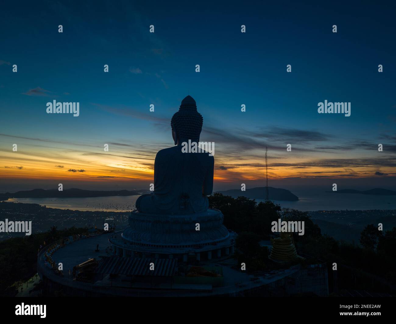 aerial photography scenery blue sky and blue ocean behind Phuket white ...