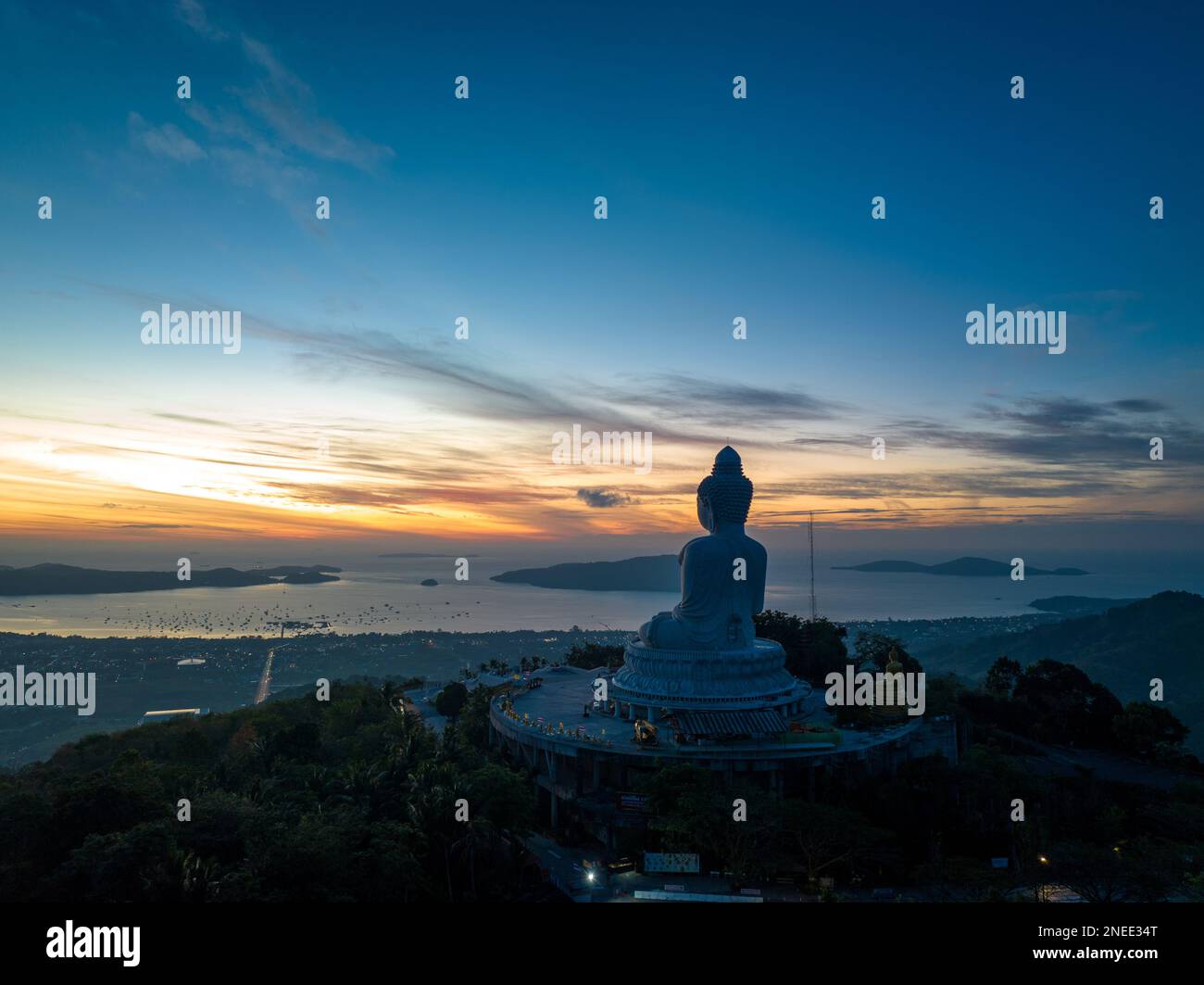 aerial photography scenery blue sky and blue ocean behind Phuket white ...