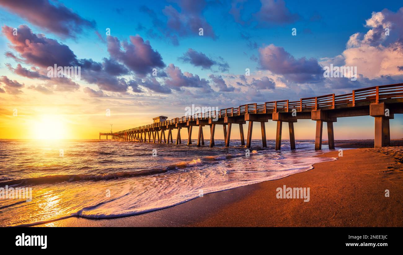 Gulf of venice hi-res stock photography and images - Alamy