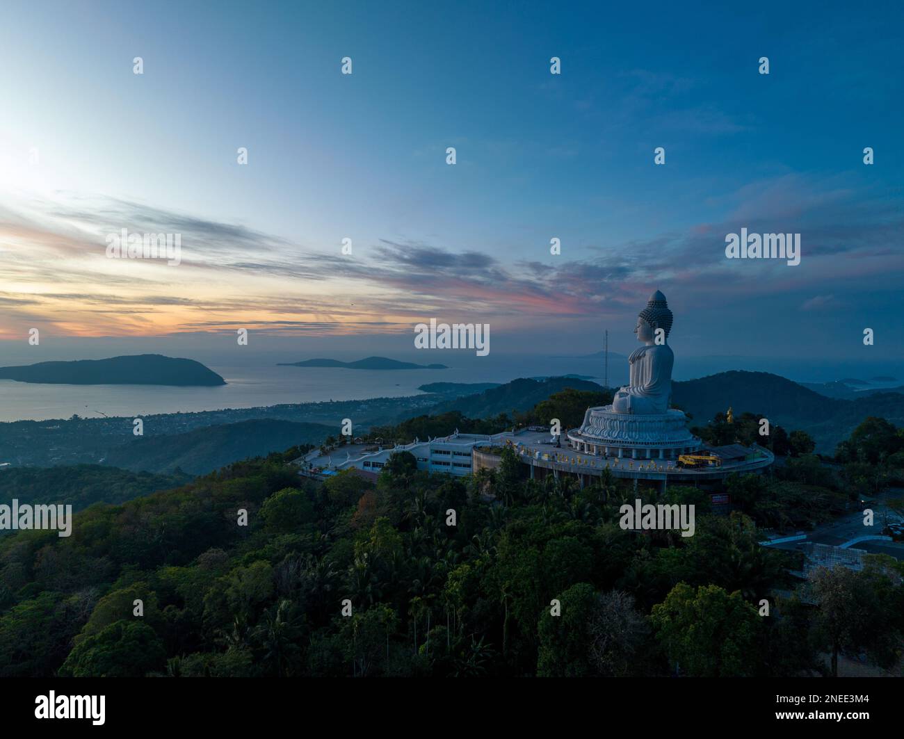 aerial photography scenery blue sky and blue ocean behind Phuket white ...