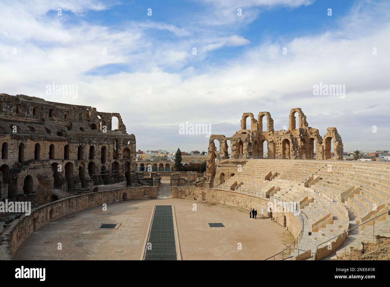 Roman amphitheatre of El Jem in Tunisia Stock Photo - Alamy