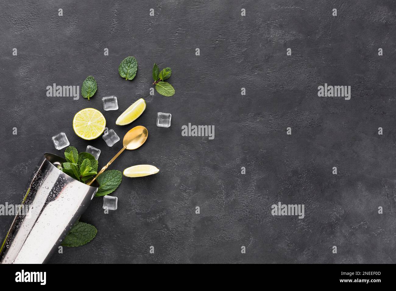 Cocktail essentials hi-res stock photography and images - Alamy