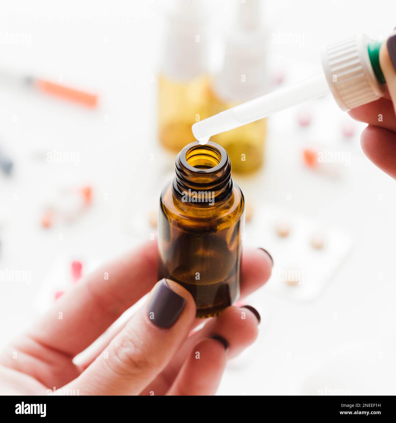 Medicine dropper hi-res stock photography and images - Alamy