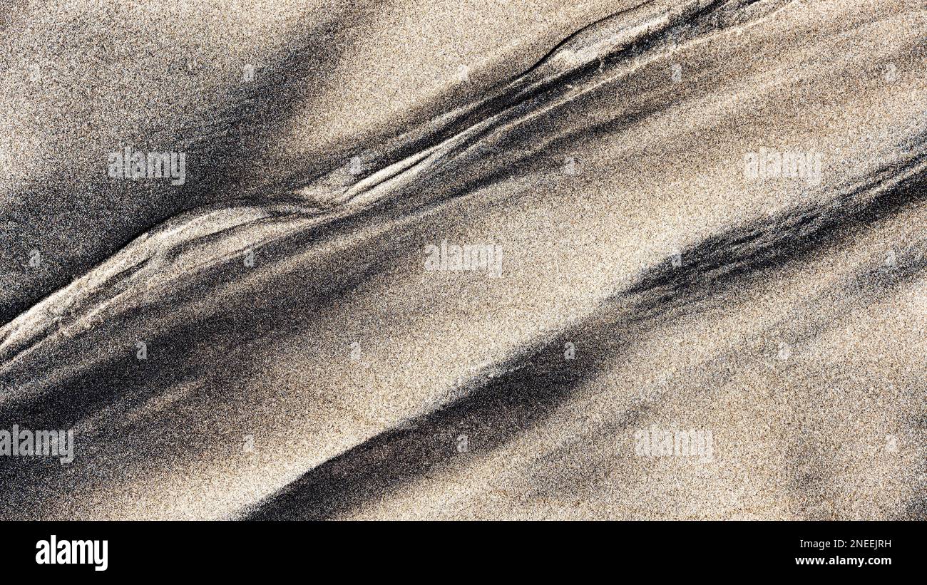 Details on the beach, sand tracks, Portugal Stock Photo - Alamy