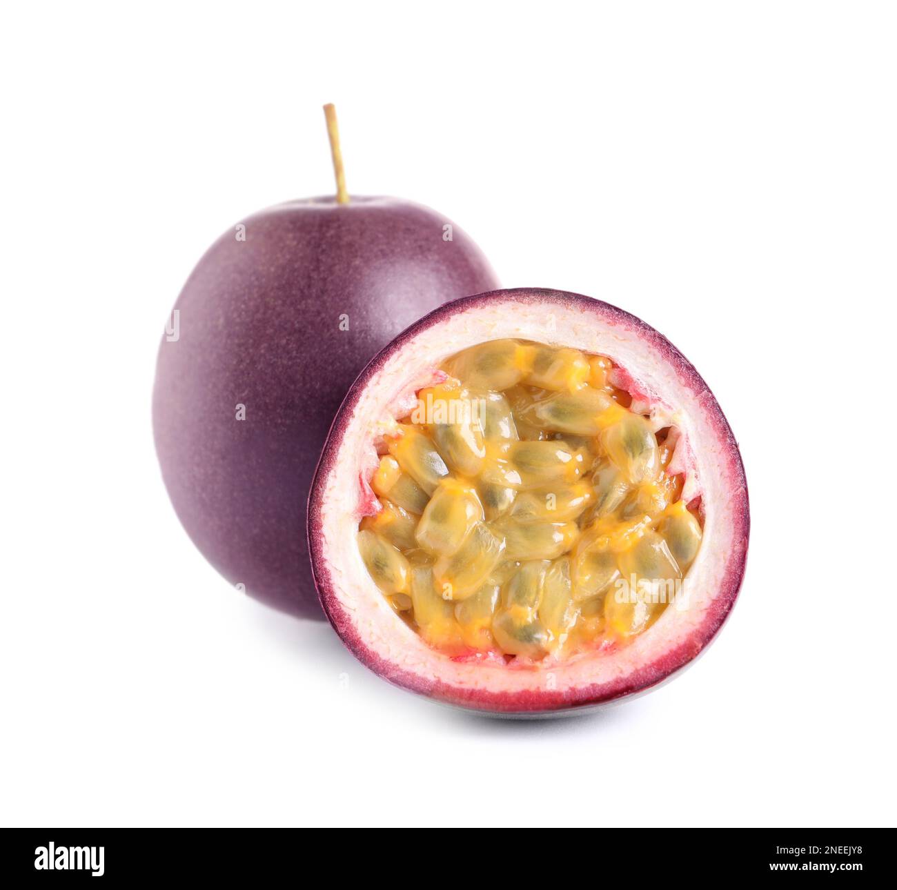 Whole passion fruits hi-res stock photography and images - Alamy