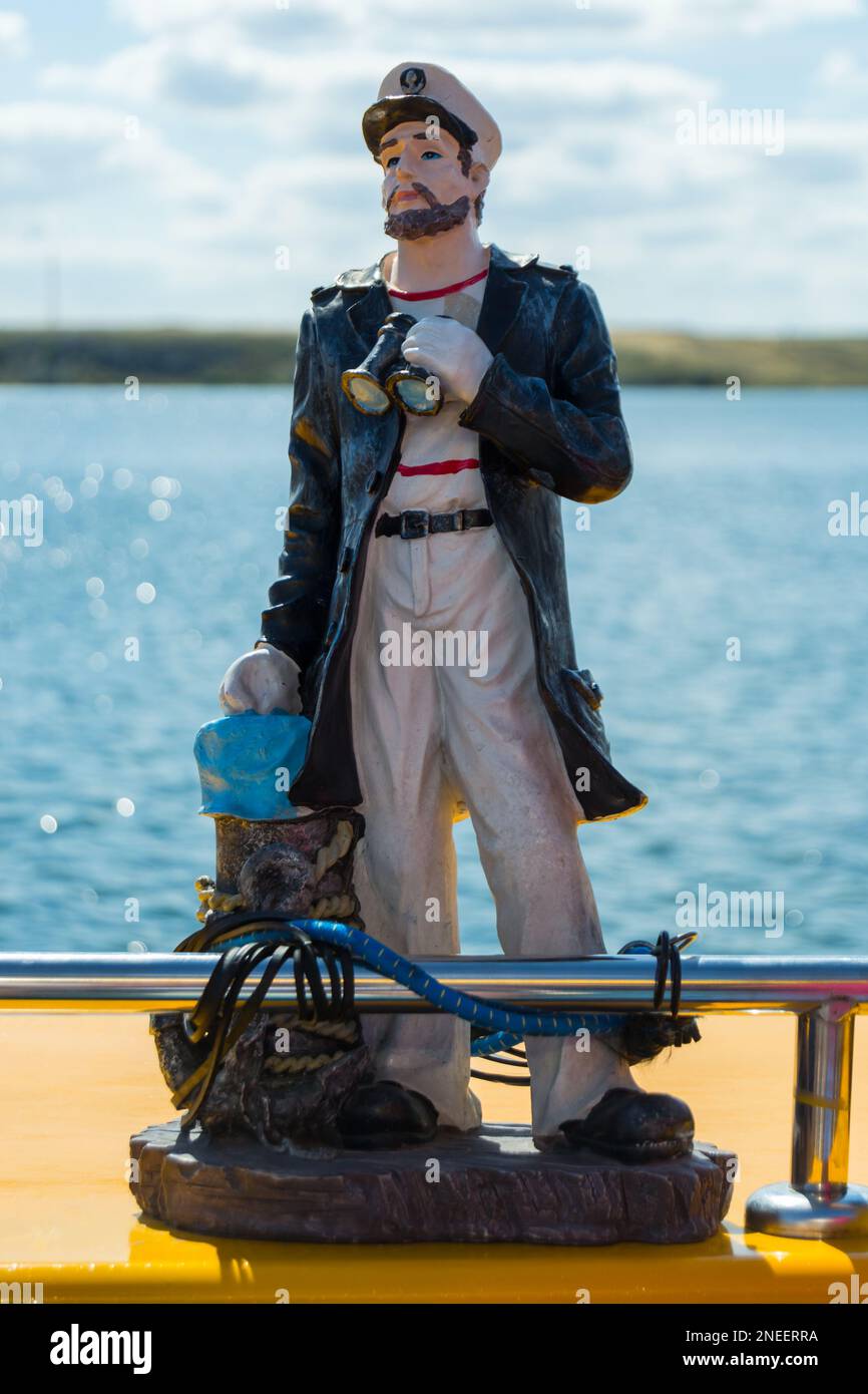 Sailor statue hi-res stock photography and images - Alamy