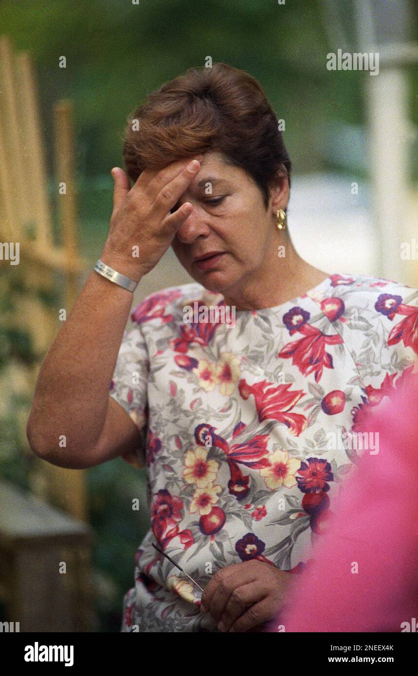 Peggy Say, sister of hostage Terry Anderson, talks with reporters ...