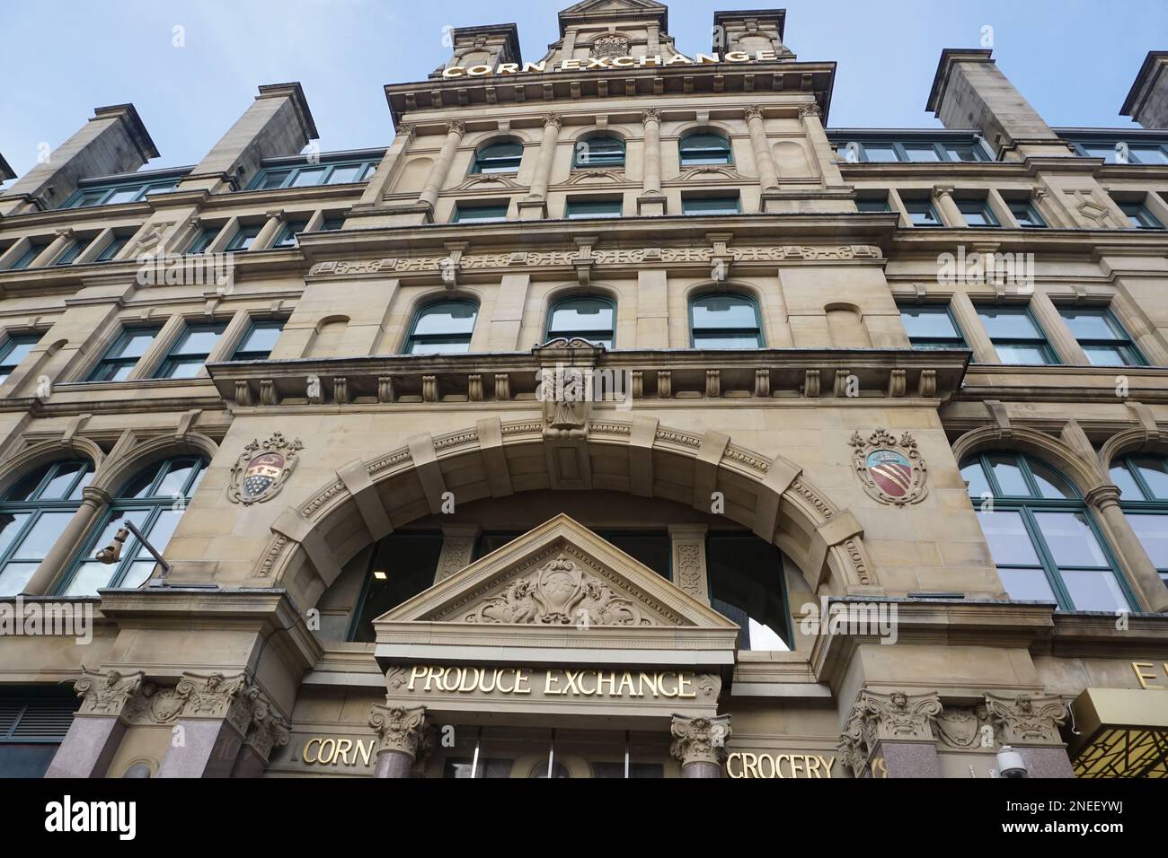 Nineteenth century building manchester hi-res stock photography and ...