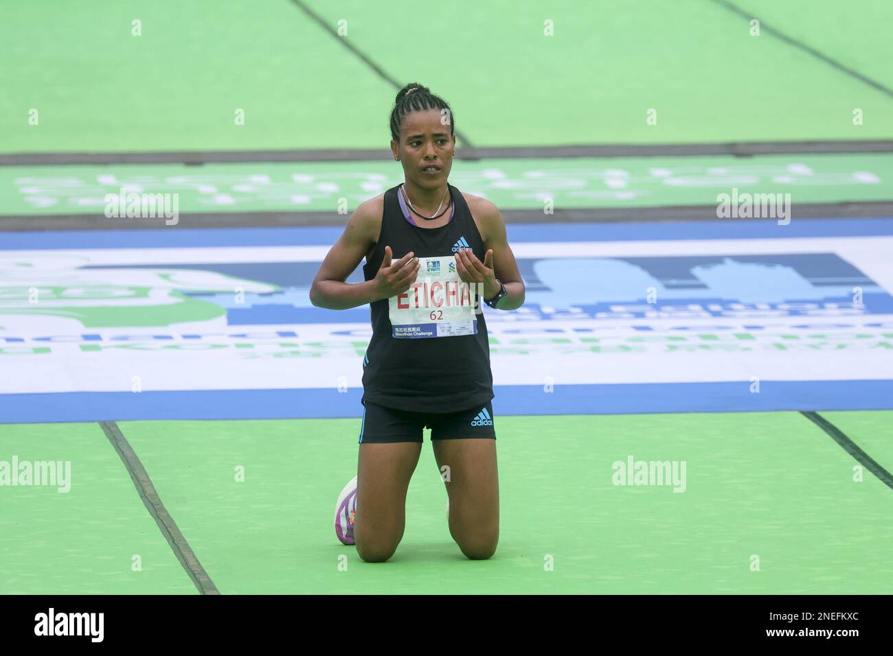 WomenHH Marathon champion Jimma Fantu Eticha arrives the 25th Standard ...