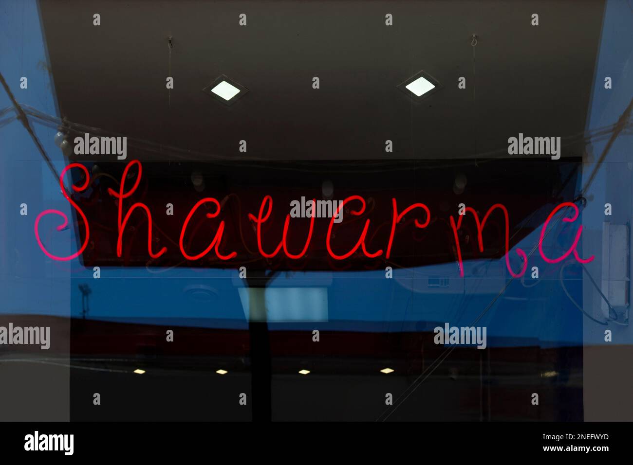 Shawarma style hi-res stock photography and images - Alamy