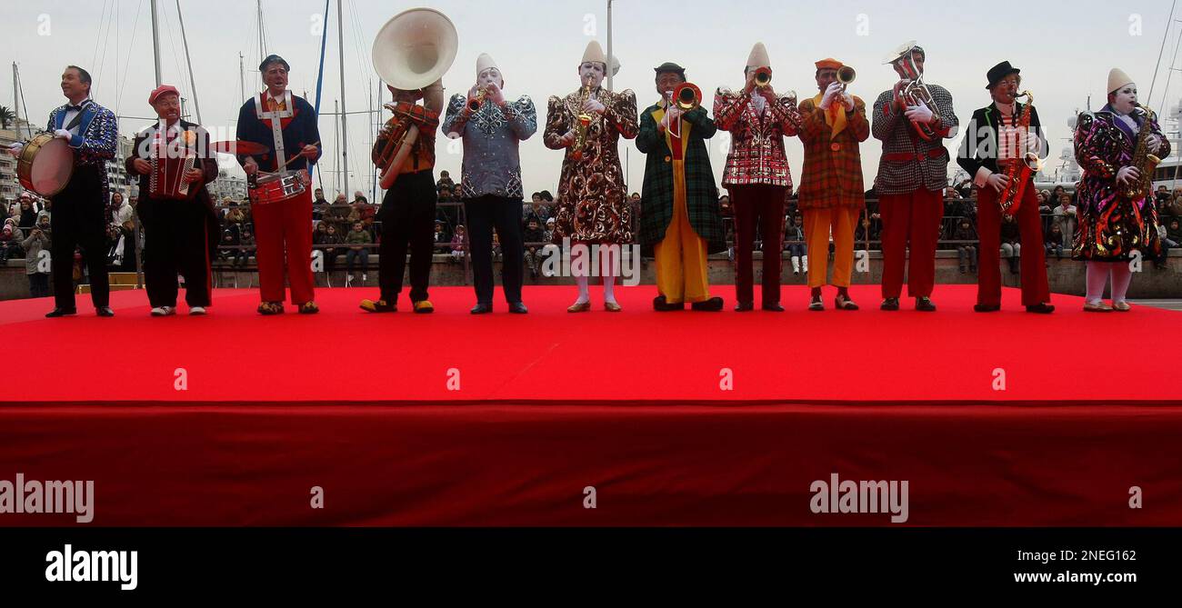 Clowns parade at the harbour of Monaco, alongside of the 34th Monte ...