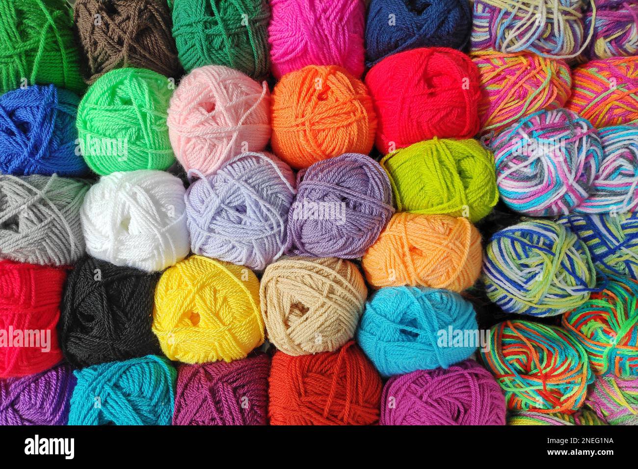Shelf in store with wool balls hi-res stock photography and images - Alamy