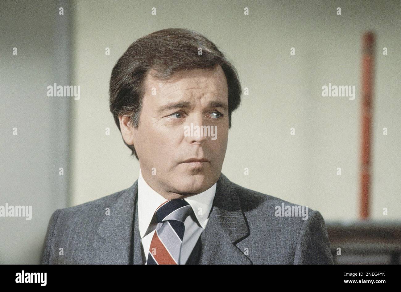 Fame standing looking away contemplation hi-res stock photography and ...