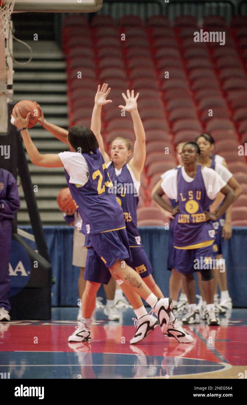Louisiana State guard Ashley Bankston defends teammate, forward ...